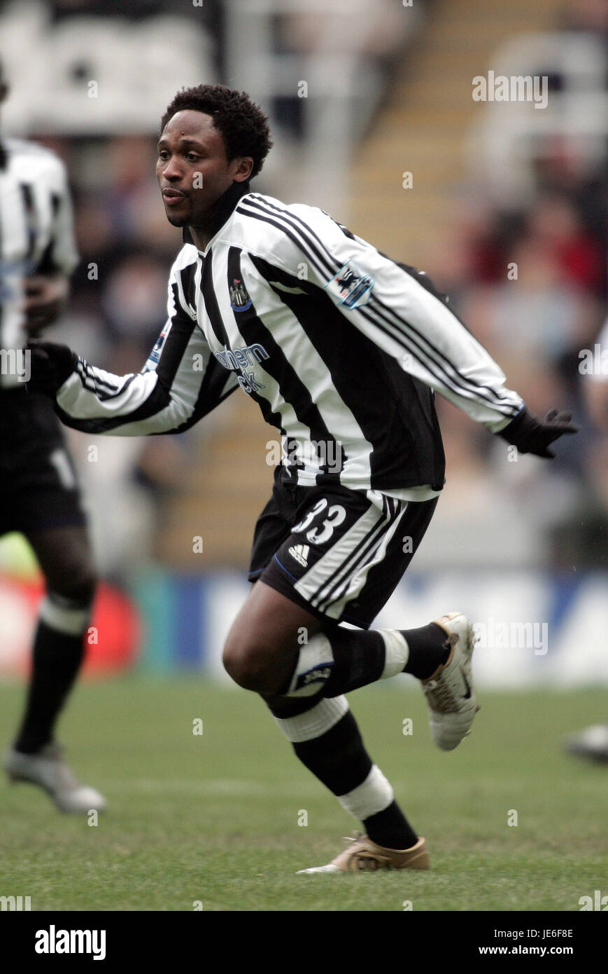 CELESTINE BABAYARO NEWCASTLE UNITED FC ST JAMES PARK NEWCASTLE ENGLAND ...