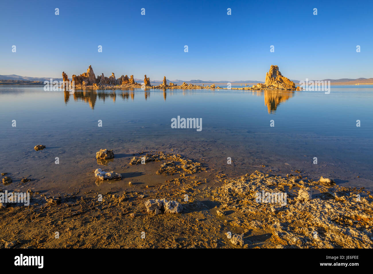Mono Lake California Stock Photo - Alamy