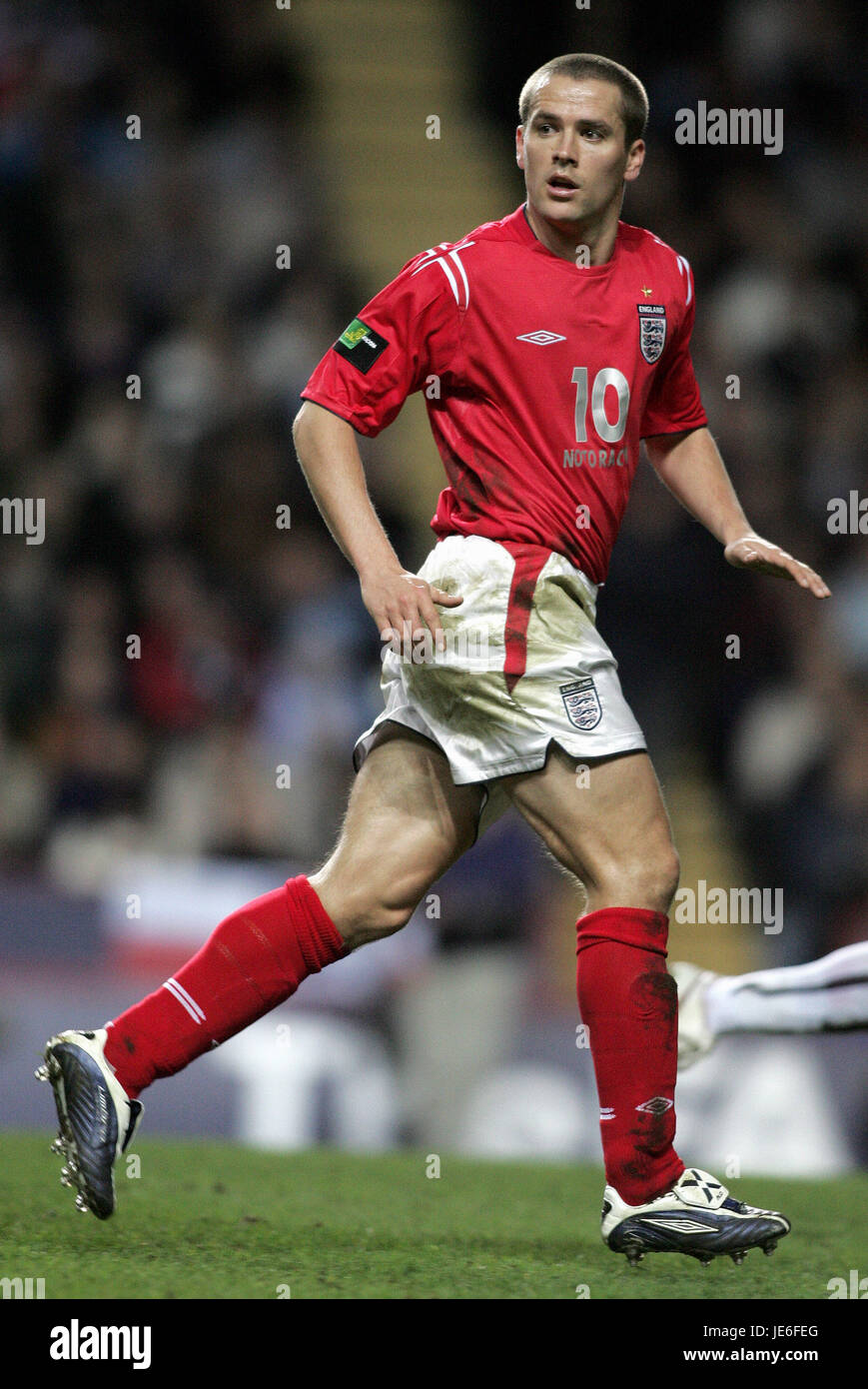 MICHAEL OWEN ENGLAND & REAL MADRID CF VILLA PARK BIRMINGHAM ENGLAND 09 ...