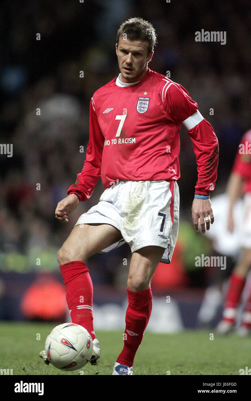 DAVID BECKHAM ENGLAND & REAL MADRID CF VILLA PARK BIRMINGHAM ENGLAND 09 ...