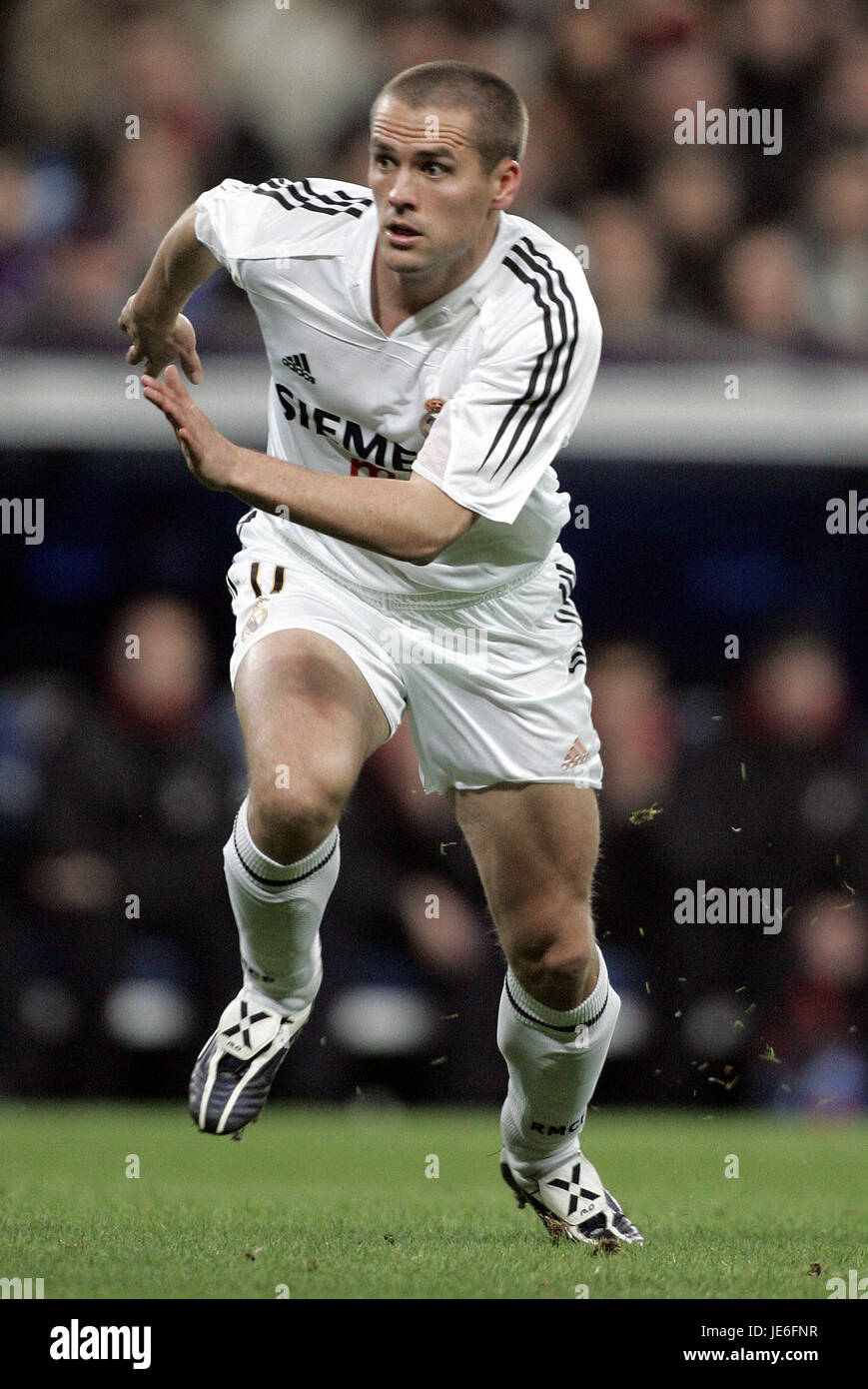 MICHAEL OWEN REAL MADRID CF SANTIAGO BERNABEU MADRID SPAIN 19 February ...