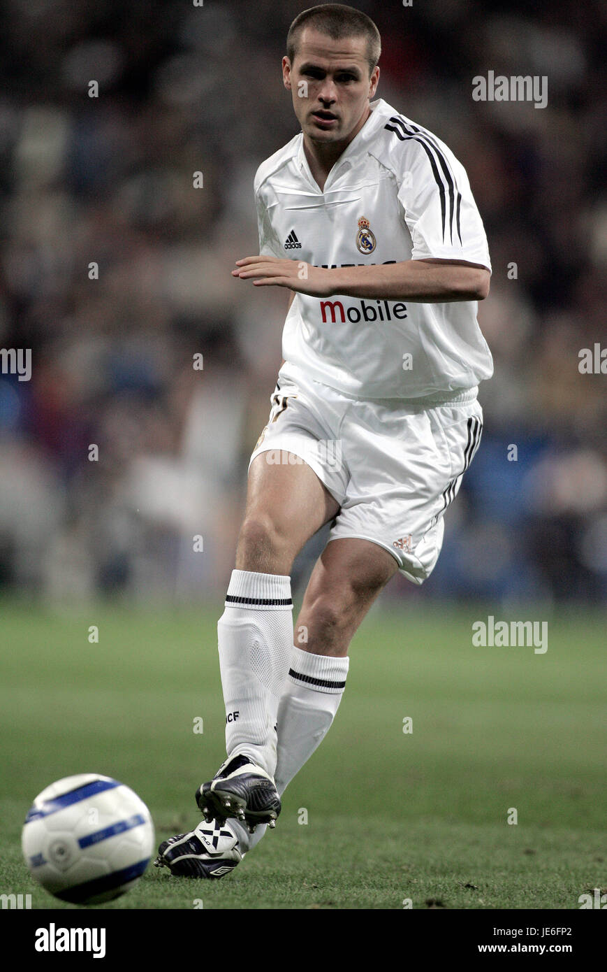 MICHAEL OWEN REAL MADRID CF SANTIAGO BERNABEU MADRID SPAIN 19 February ...
