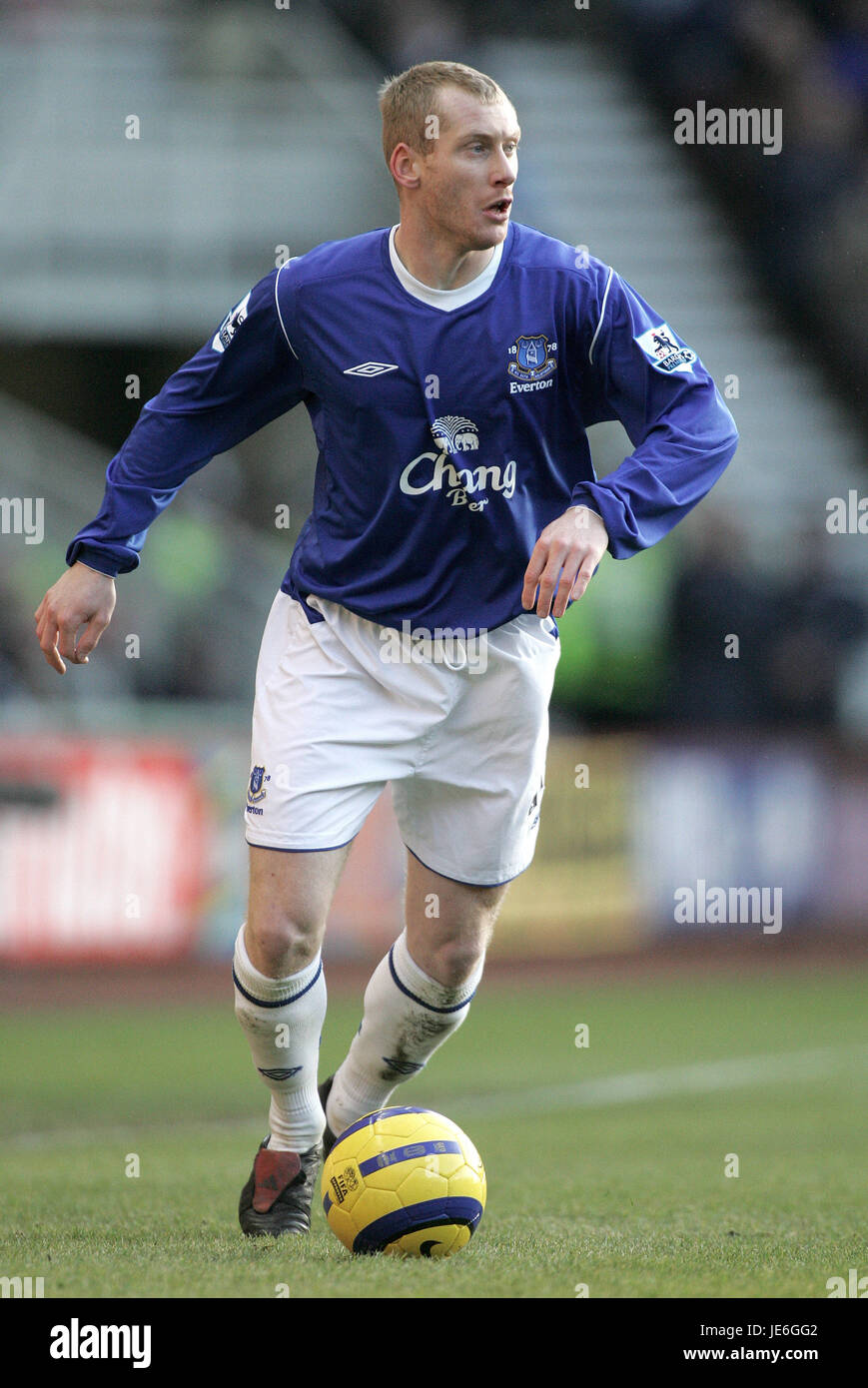 TONY HIBBERT EVERTON FC RIVERSIDE STADIUM MIDDLESBROUGH ENGLAND 16 ...