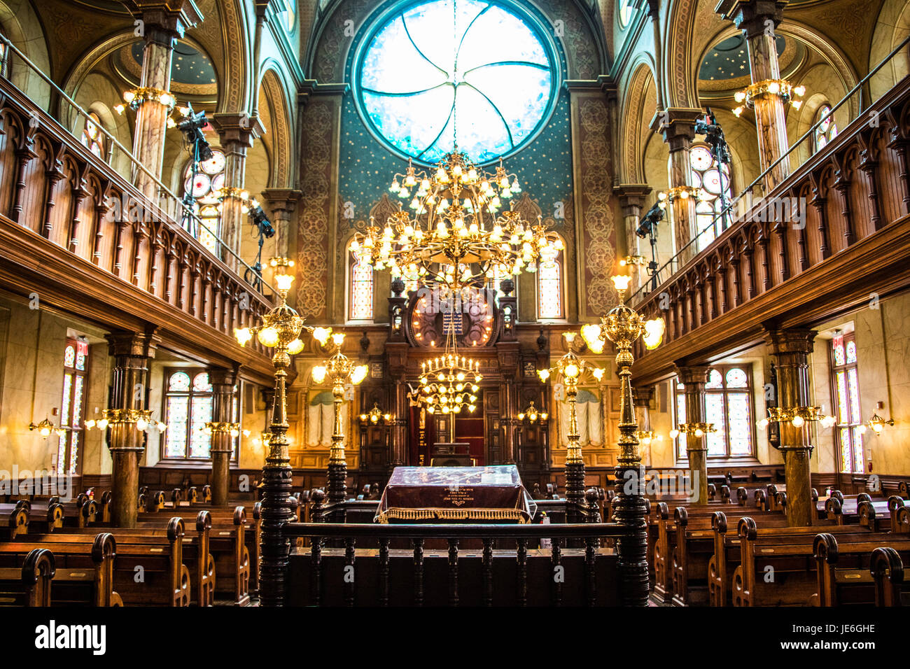 Eldridge Street Synagogue, Chinatown, New York City Stock Photo - Alamy