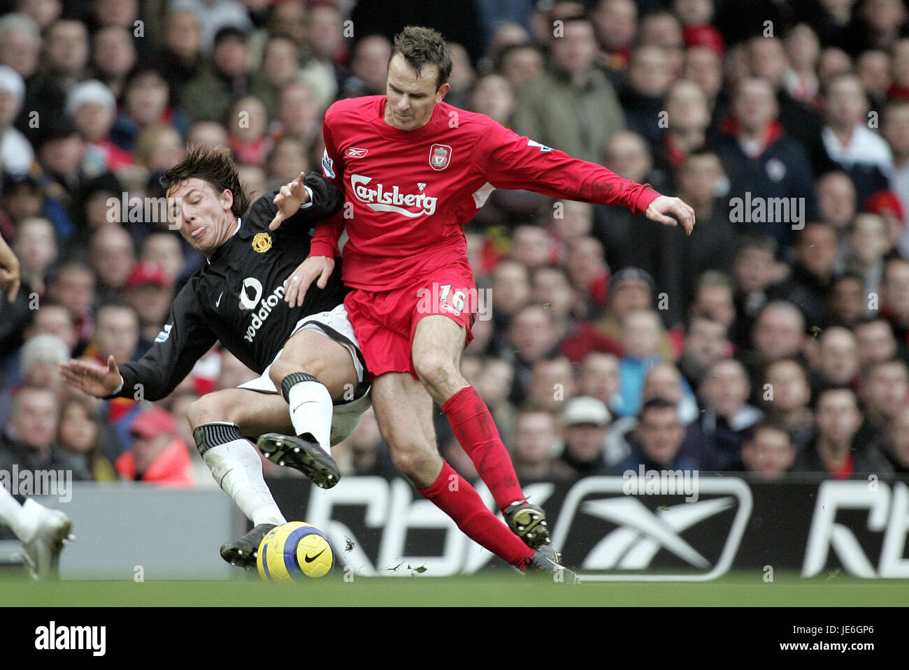 DIETMAR HAMANN GABRIEL HEINZE LIVERPOOL V MANCHESTER UNITED ANFIELD ...