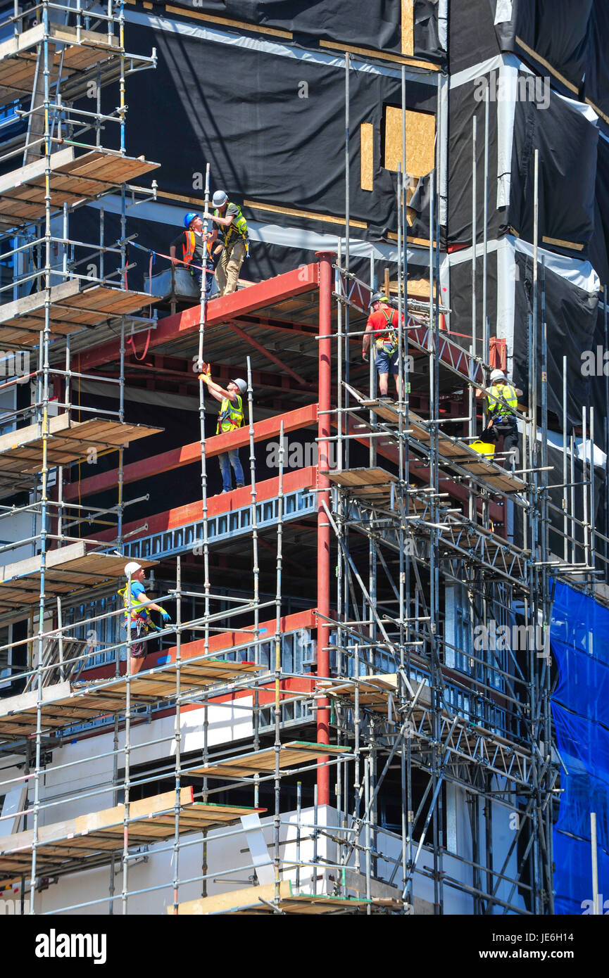 University Of Plymouth High Resolution Stock Photography and Images - Alamy