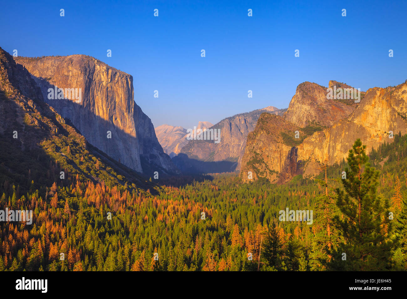 El capitan iconic granite hi-res stock photography and images - Alamy