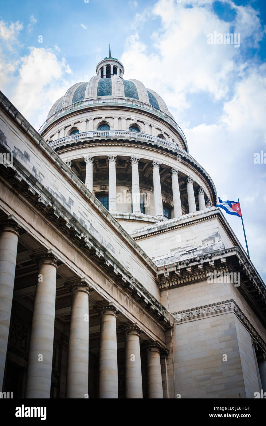 Government building and cuban flag hi-res stock photography and images ...