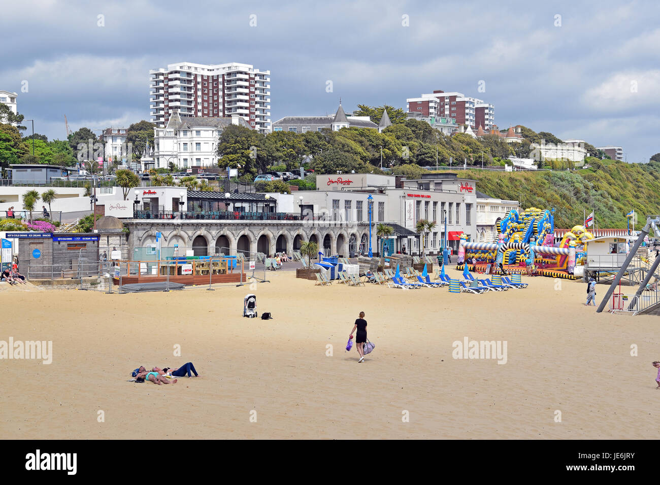 Bournemouth east beach hi-res stock photography and images - Alamy