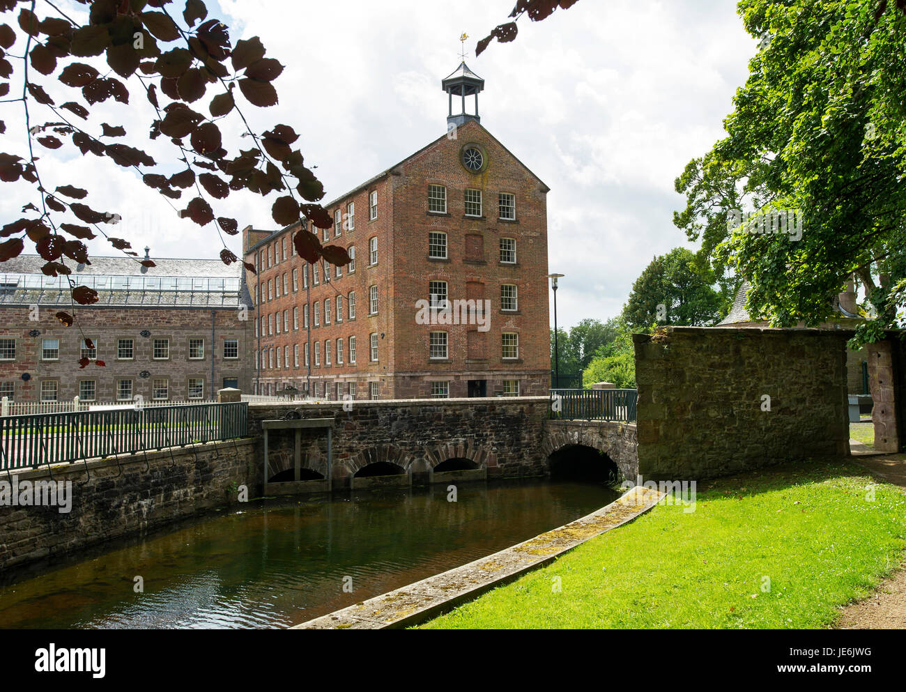 Stanley Mills, Perthshire, Scotland. Historic water powered cotton mill ...