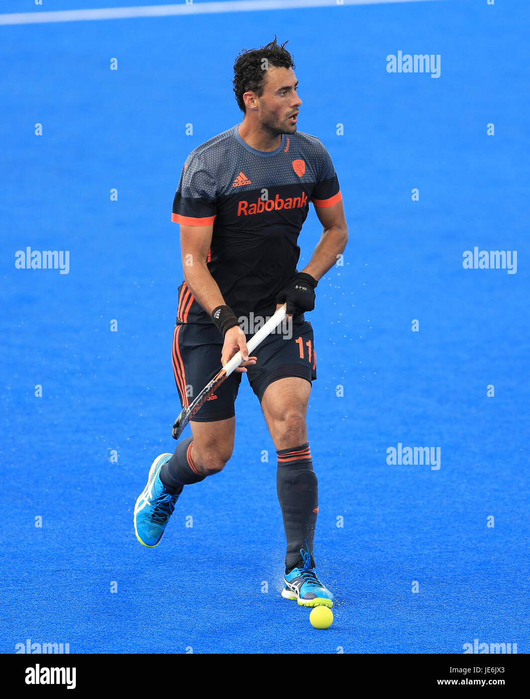 Hockey mens netherlands hi-res stock photography and images - Alamy