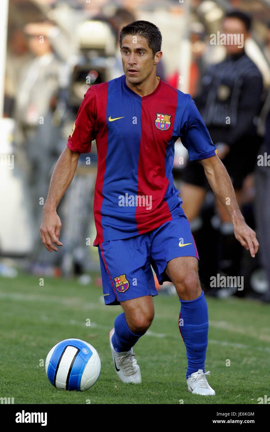 Sylvinho barcelona hi-res stock photography and images - Alamy