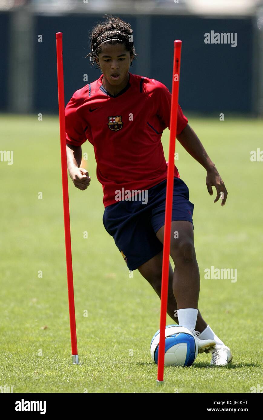 GIOVANNI DOS SANTOS BARCELONA LOYOLA MARYMOUNT UNIVERSITY LOS ANGELES ...