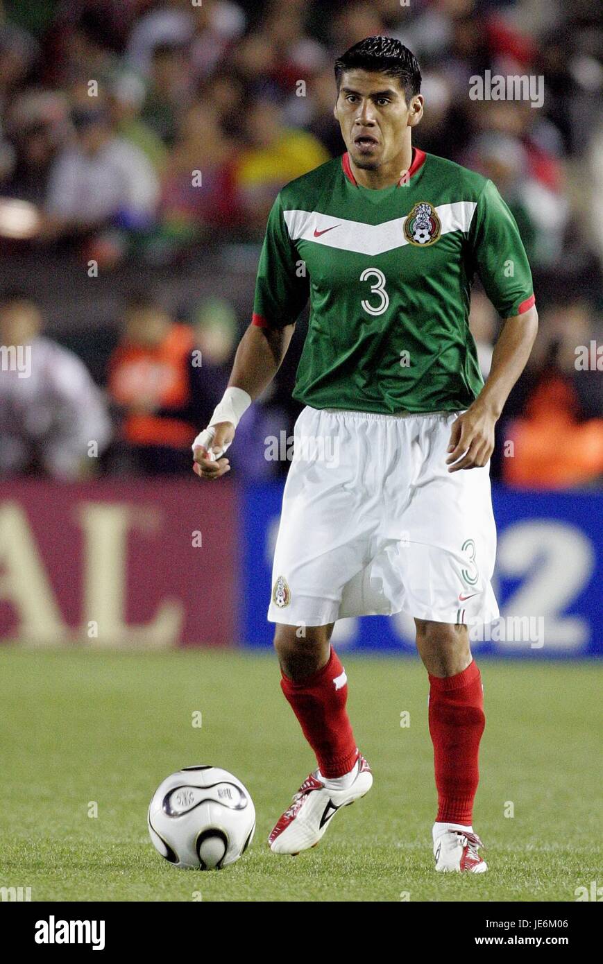 CARLOS SALCIDO MEXICO ROSE BOWL PASADENA LOS ANGELES USA 05 May 2006 ...