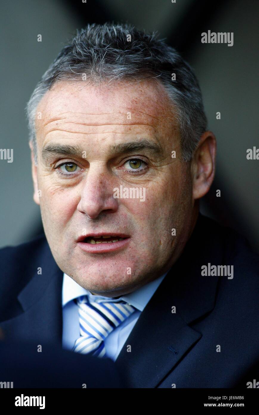 Football manager dave jones hi-res stock photography and images - Alamy