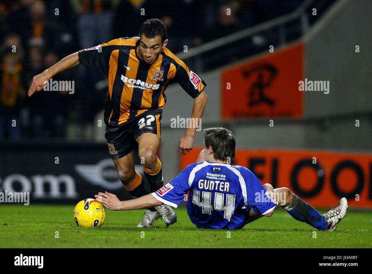 CRAIG FAGAN & CHRIS GUNTER HULL CITY V CARDIFF CITY K.C. STADIUM HULL ...