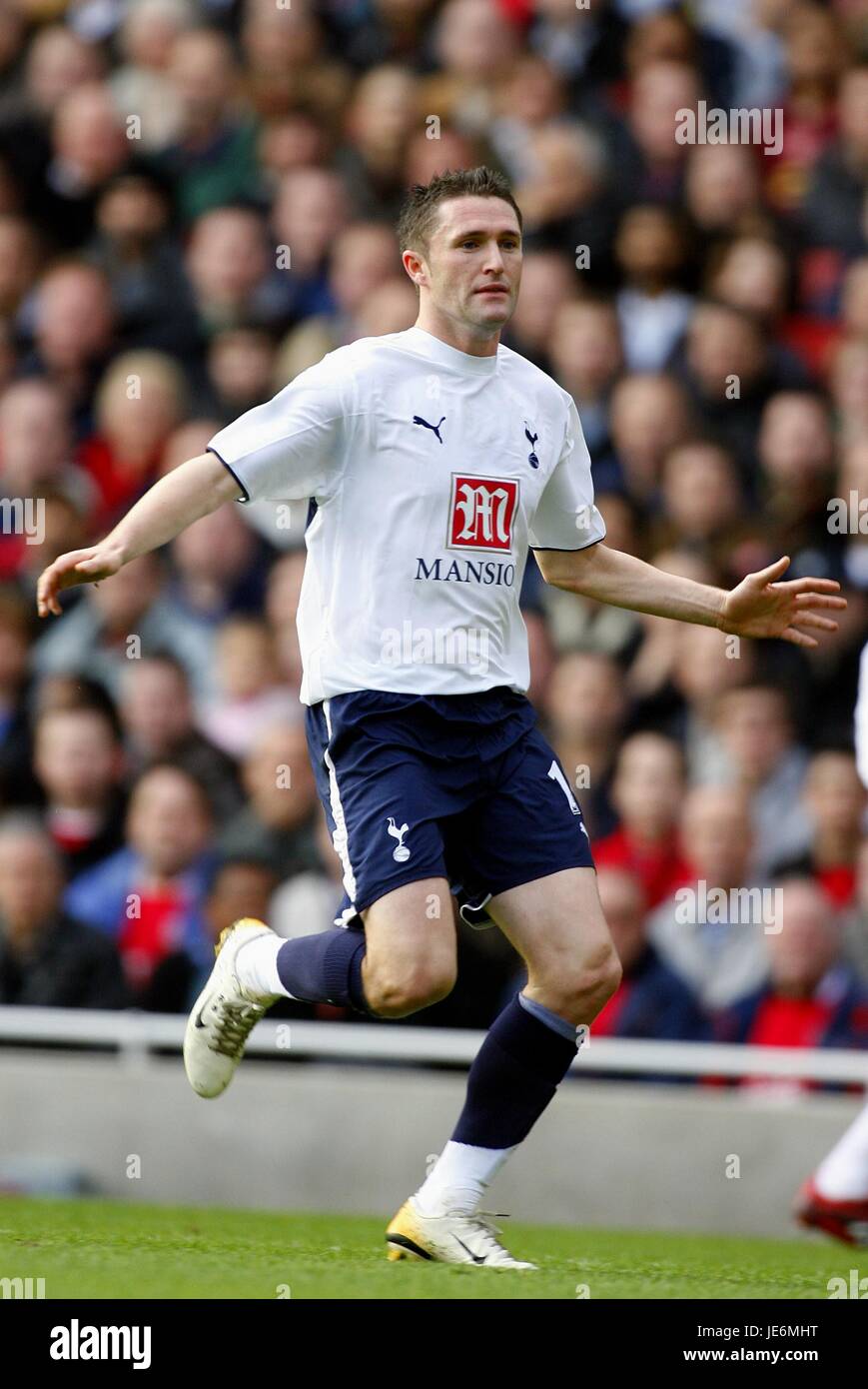 ROBBIE KEANE TOTTENHAM HOTSPUR FC EMIRATES STADIUM ARSENAL ENGLAND 02 ...