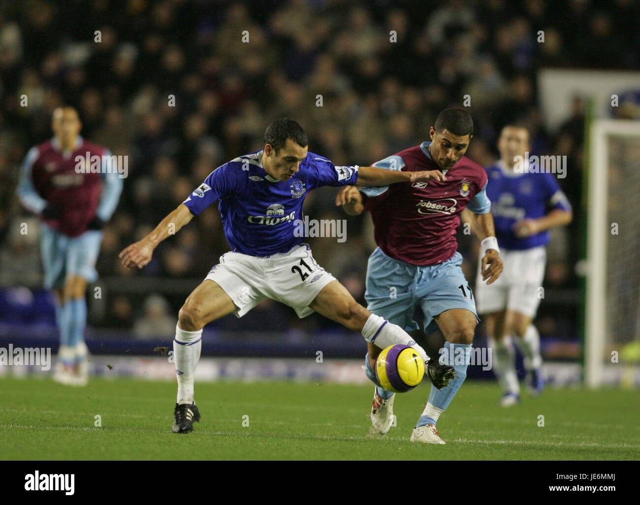 LEON OSMAN & HAYDEN MULLINS EVERTON V WEST HAM GOODISON PARK LIVERPOOL ...