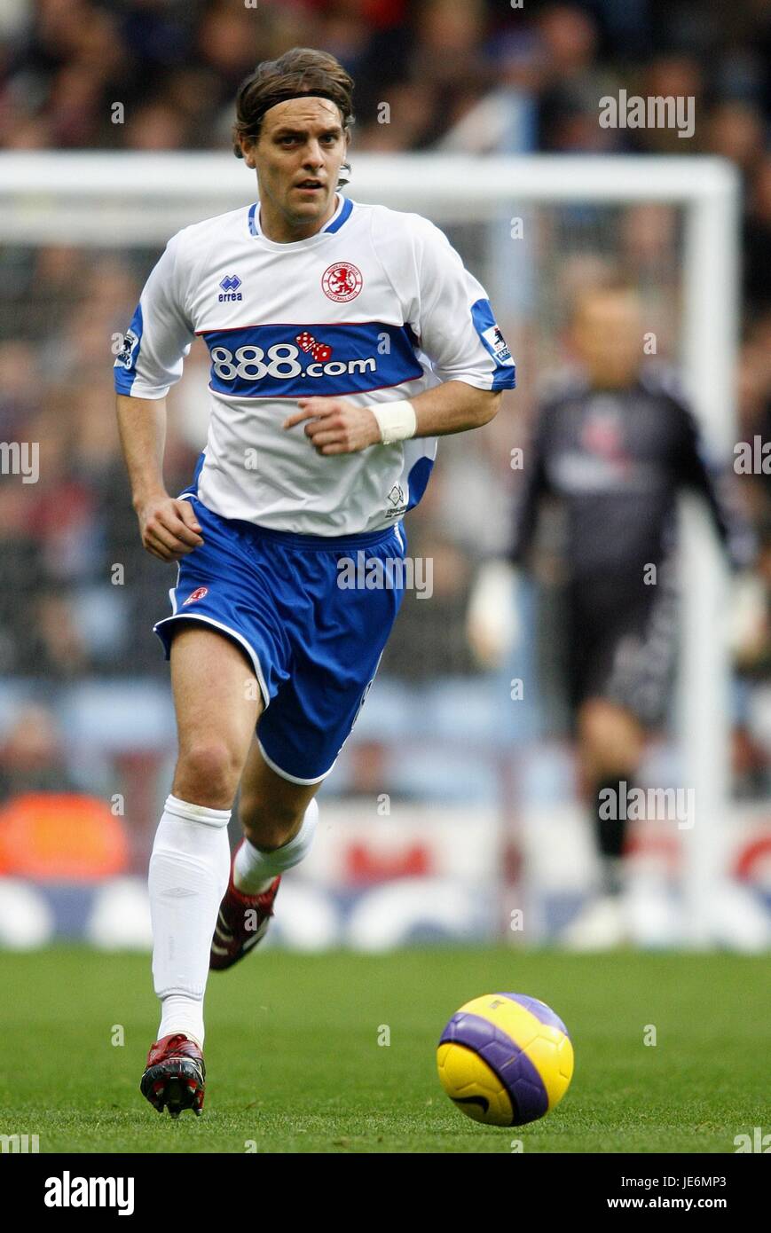 JONATHAN WOODGATE MIDDLESBROUGH FC VILLA PARK BIRMINGHAM ENGLAND 25 ...
