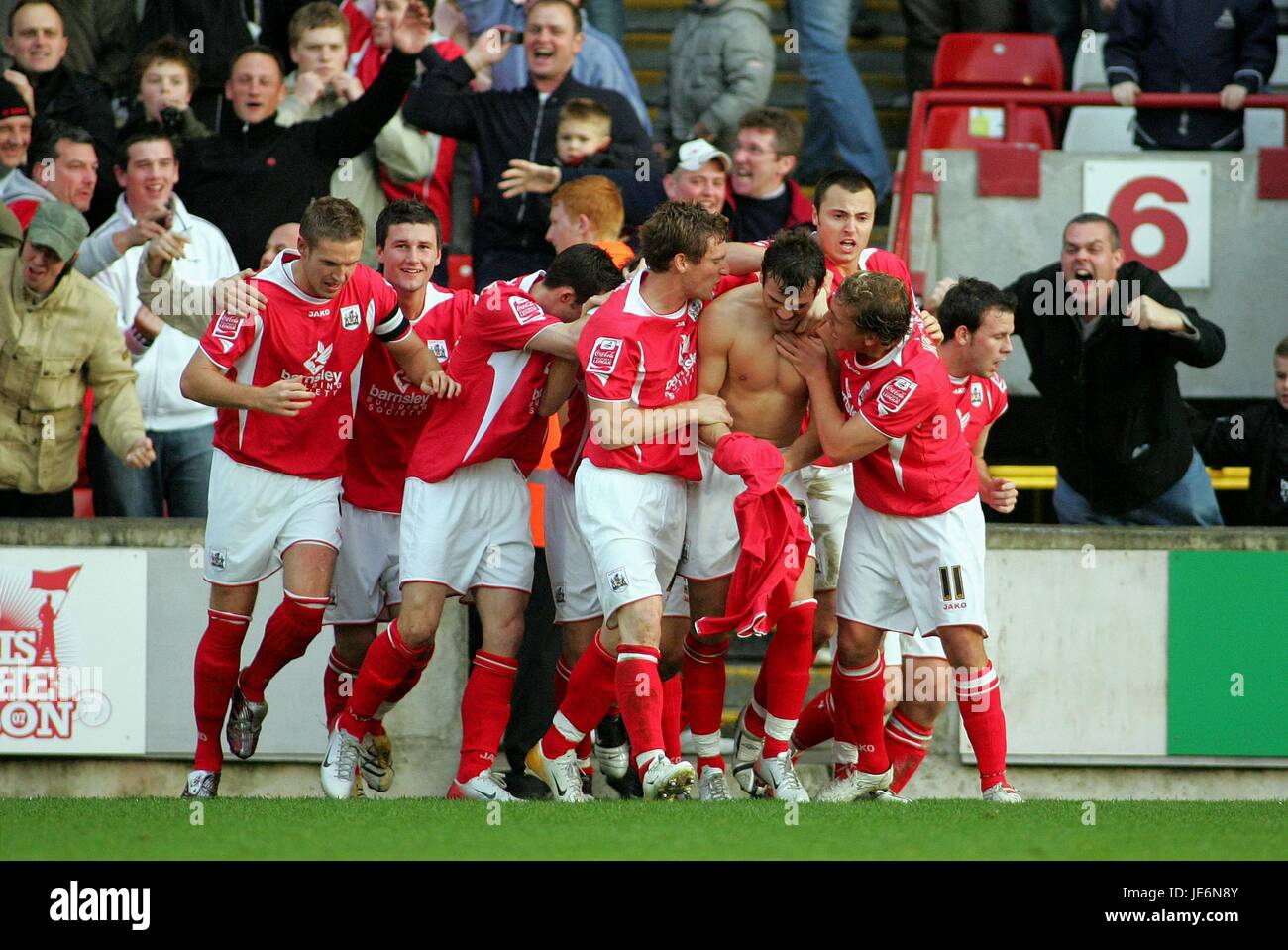 MARTIN DEVANEY CELEBRATES BARNSLEY V LEEDS UNITED OAKWELL BARNSLEY ...