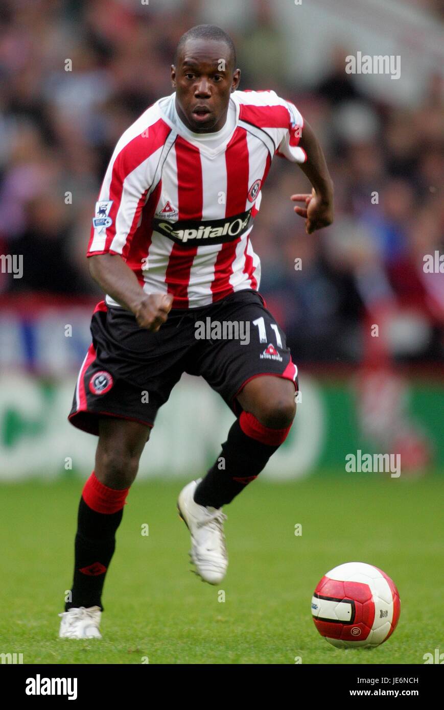 STEVE KABBA SHEFFIELD UNITED FC BRAMALL LANE SHEFFIELD ENGLAND 28 ...