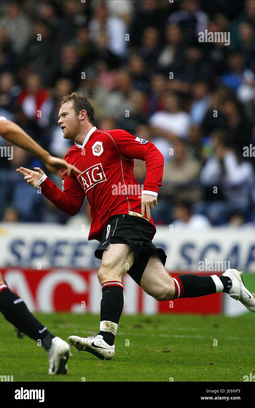 ROONEY CELEBRATES HIS 2ND BOLTON V MANCHESTER UNITED REEBOK STADIUM ...