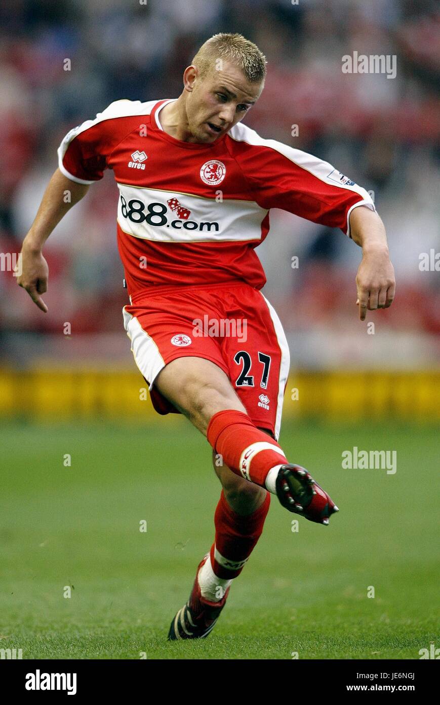 LEE CATTERMOLE MIDDLESBROUGH FC RIVERSIDE STADIUM MIDDLESBROUGH ENGLAND ...