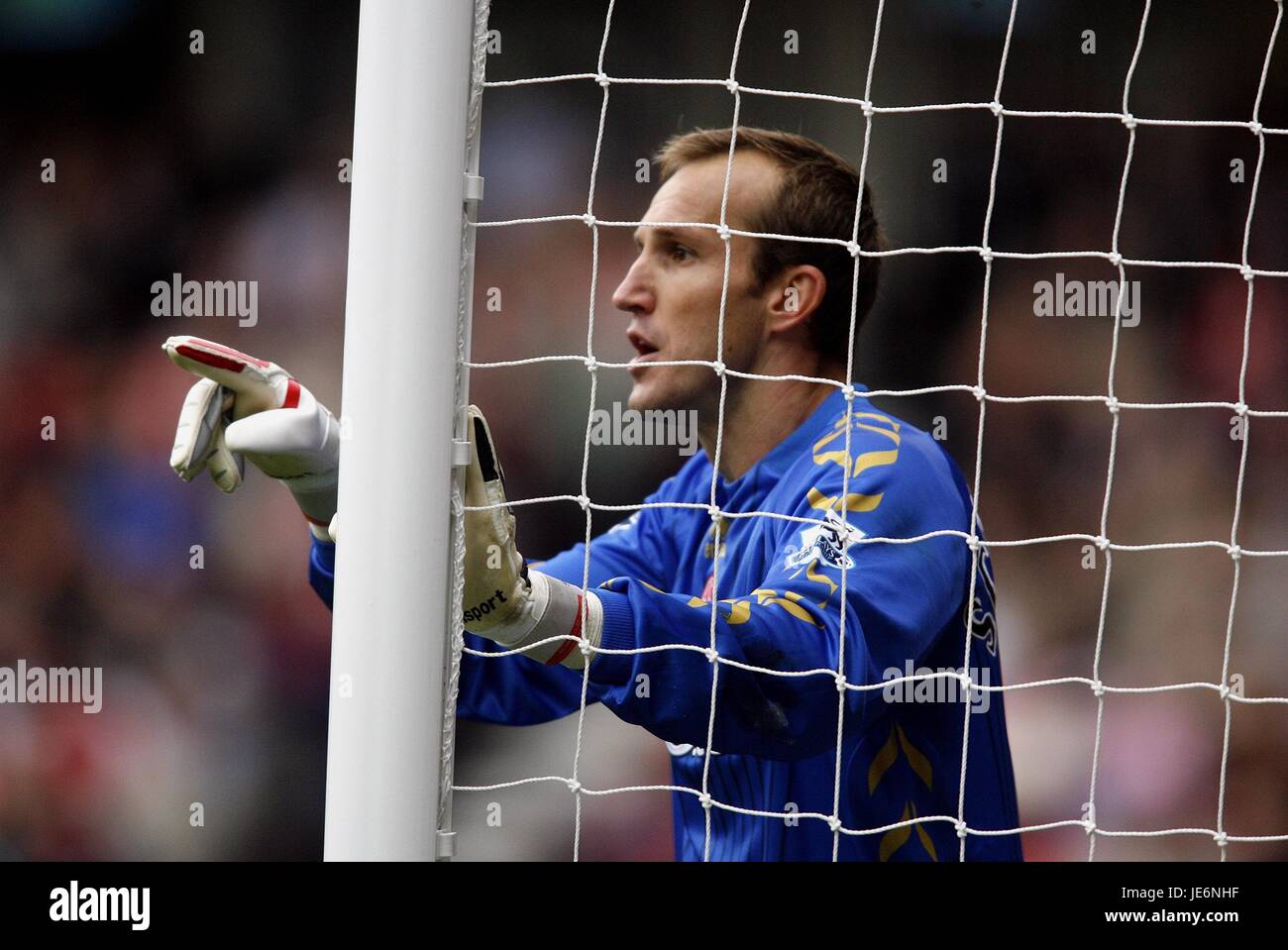 MARK SCHWARZER MIDDLESBROUGH FC RIVERSIDE STADIUM MIDDLESBROUGH ENGLAND ...
