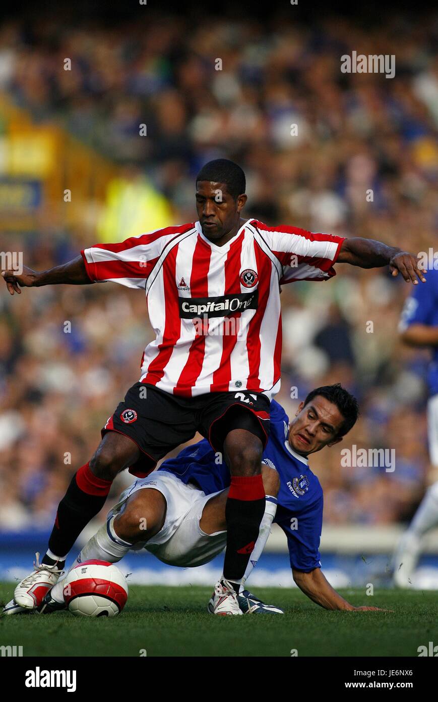 Tim cahill everton 2006 hi-res stock photography and images - Alamy