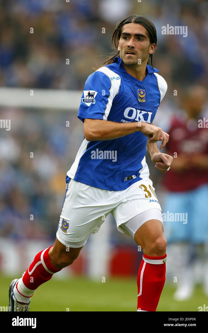 PEDRO MENDES PORTSMOUTH FC FRATTON PARK PORTSMOUTH ENGLAND 14 October ...