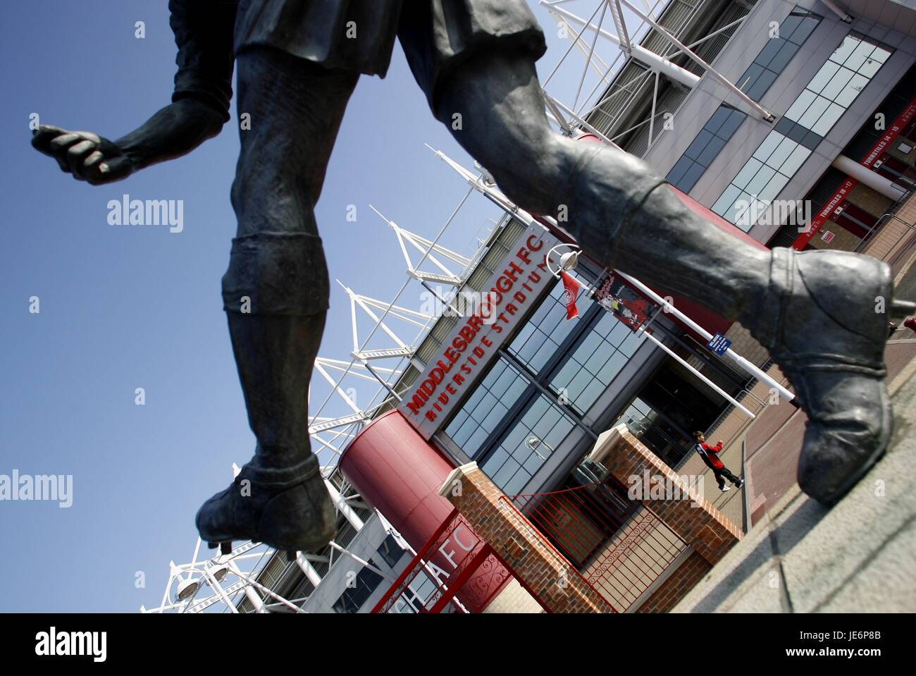 STATUE & RIVERSIDE STADIUM MIDDLESBROUGH FOOTBALL CLUB FC RIVERSIDE ...