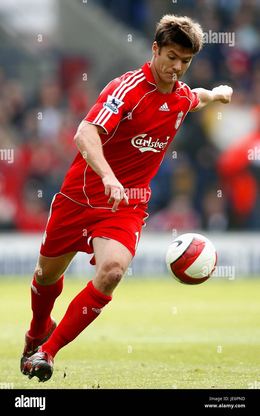 XABI ALONSO LIVERPOOL FC REEBOK STADIUM BOLTON ENGLAND 30 September ...