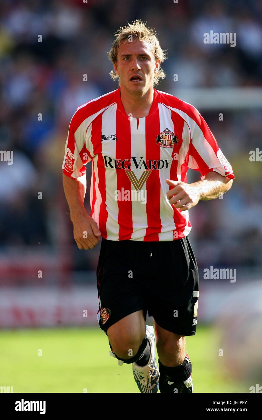 LIAM LAWRENCE SUNDERLAND AFC STADIUM OF LIGHT SUNDERLAND ENGLAND 30 ...