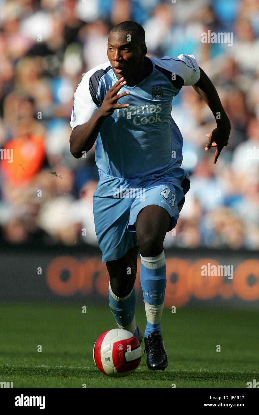 ISHMAEL MILLER MANCHESTER CITY FC CITY OF MANCHESTER STADIUM MANCHESTER ...