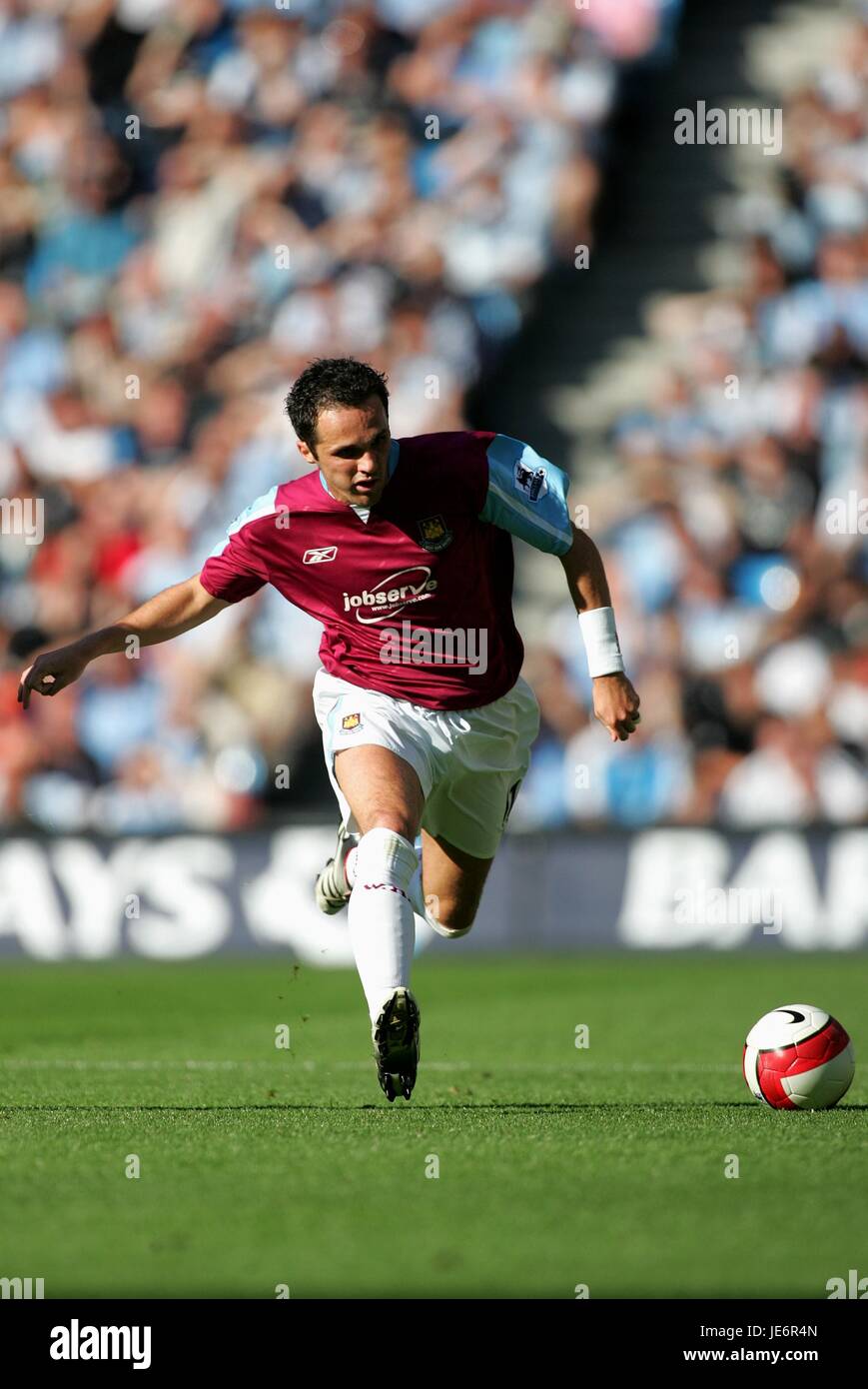 Matthew etherington west ham united hi-res stock photography and images ...