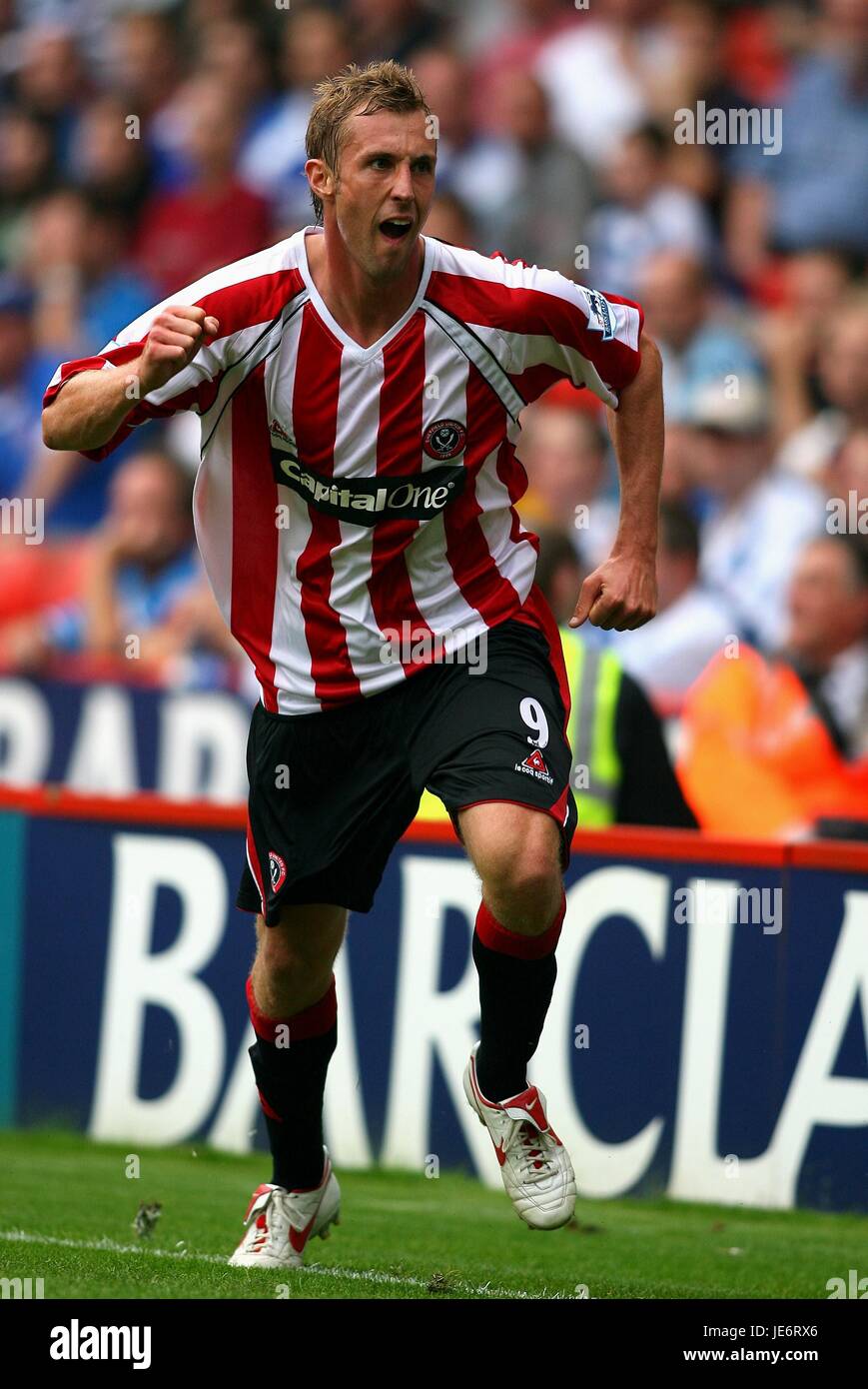 Rob hulse reading hi-res stock photography and images - Alamy