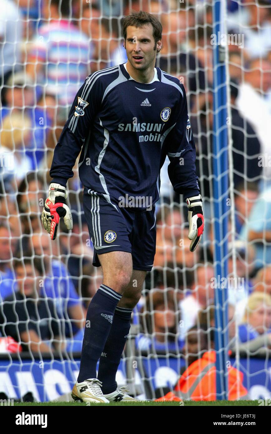 PETR CECH CHELSEA FC STAMFORD BRIDGE CHELSEA ENGLAND 09 September 2006 ...