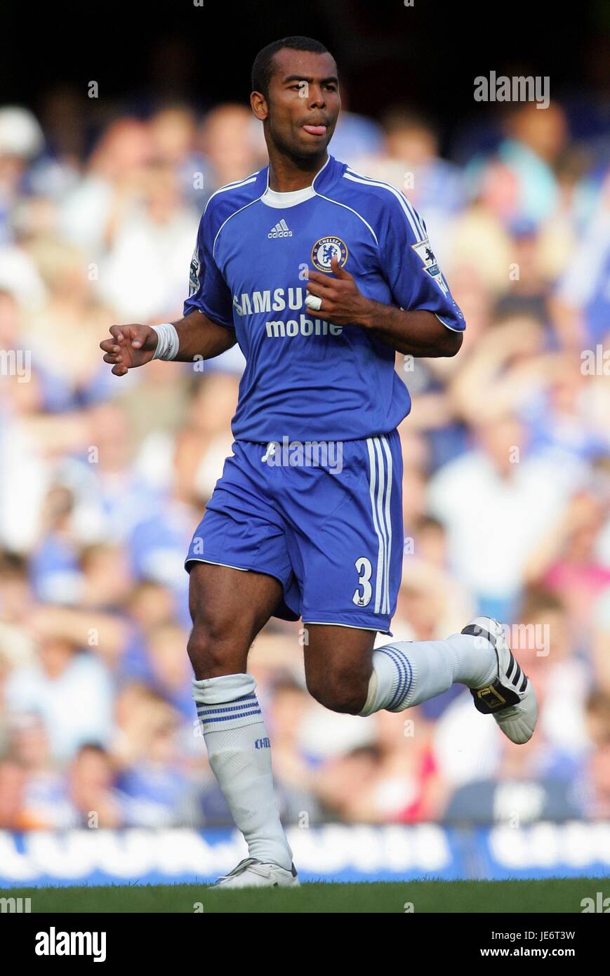 ASHLEY COLE CHELSEA FC STAMFORD BRIDGE CHELSEA ENGLAND 09 September ...
