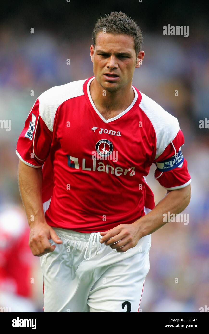 LUKE YOUNG CHARLTON ATHLETIC FC STAMFORD BRIDGE CHELSEA ENGLAND 09 ...