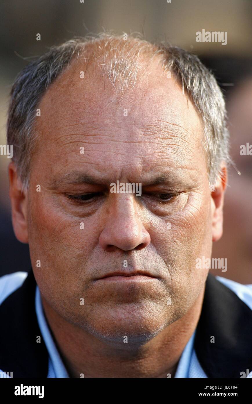 Manager martin jol hi-res stock photography and images - Alamy