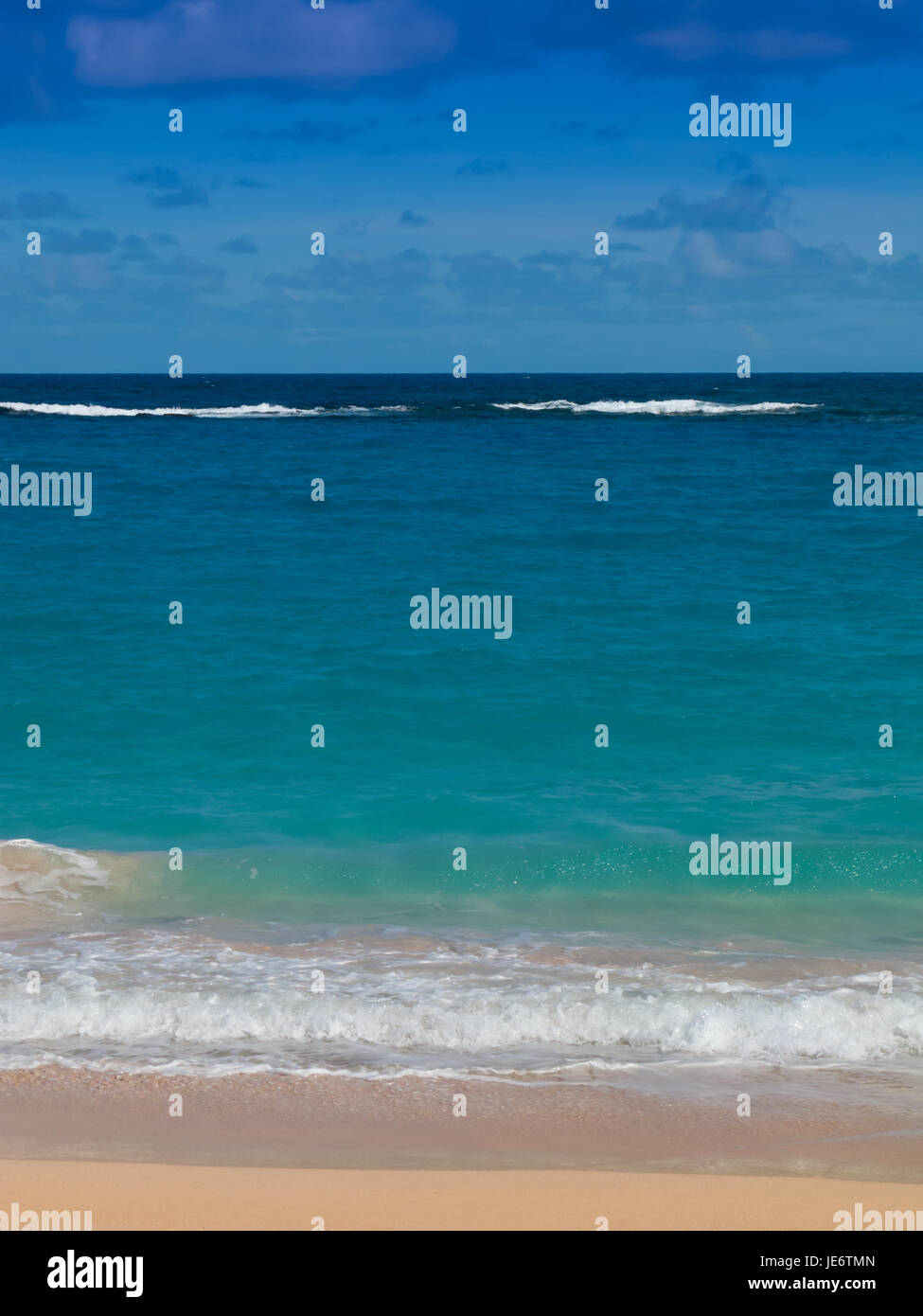 Macaroni Beach on Mustique has pristine white sands and azure blue ...