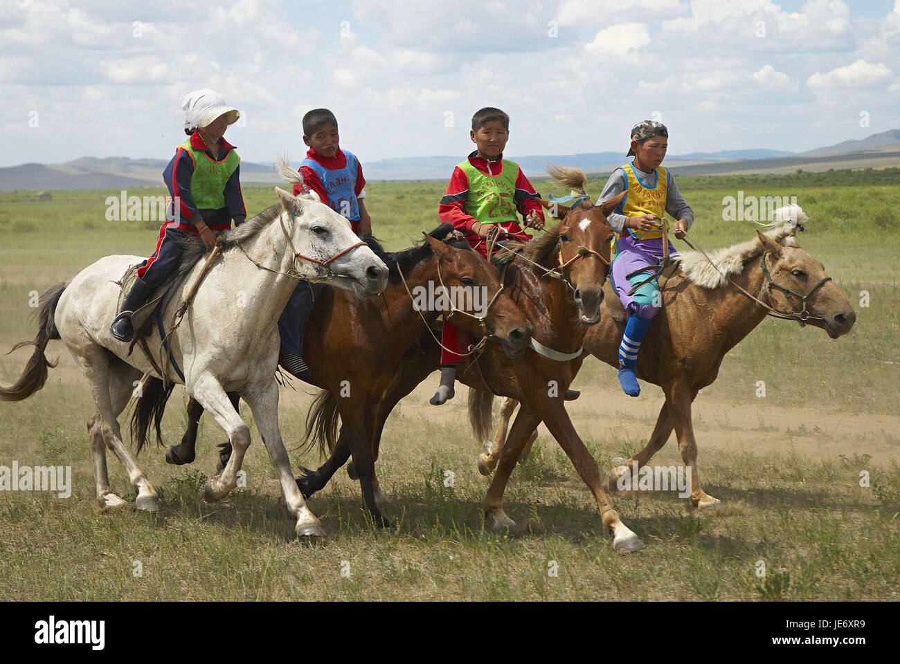 Mongolia, province of Tuv, Naadam, feast, game, bleed, horse's race ...