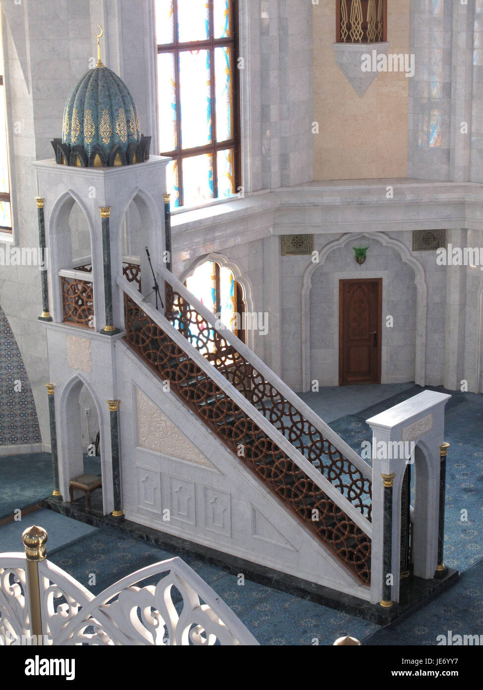 Mosque pulpit hi-res stock photography and images - Alamy