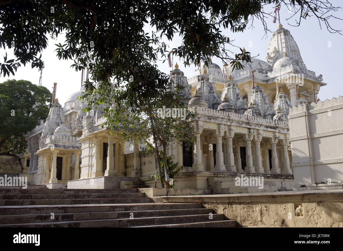 India, Gujarat, Palitana, Jain temple in the mountain Shatrunjaya Stock ...
