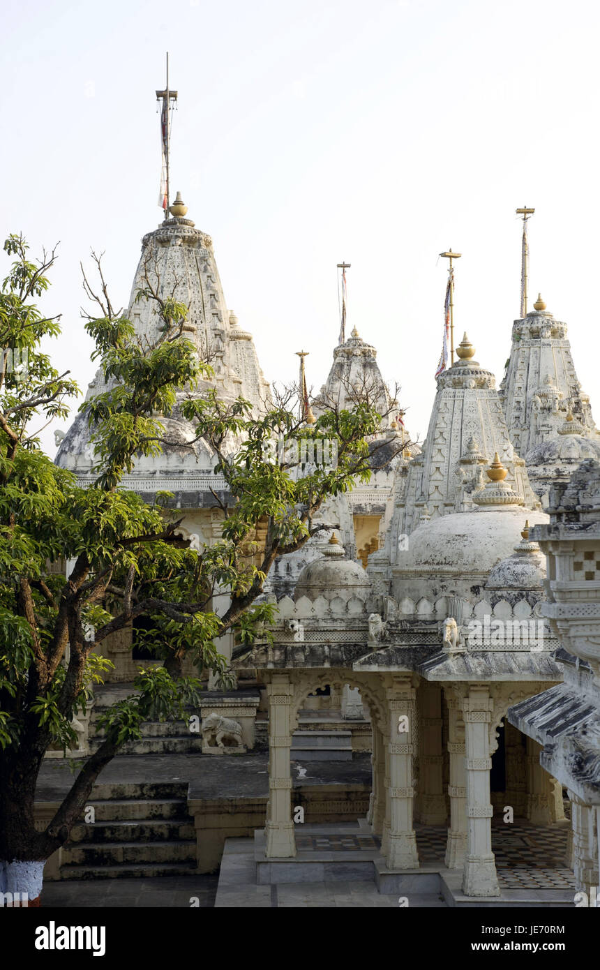 India, Gujarat, Palitana, Jain temple in the mountain Shatrunjaya Stock ...