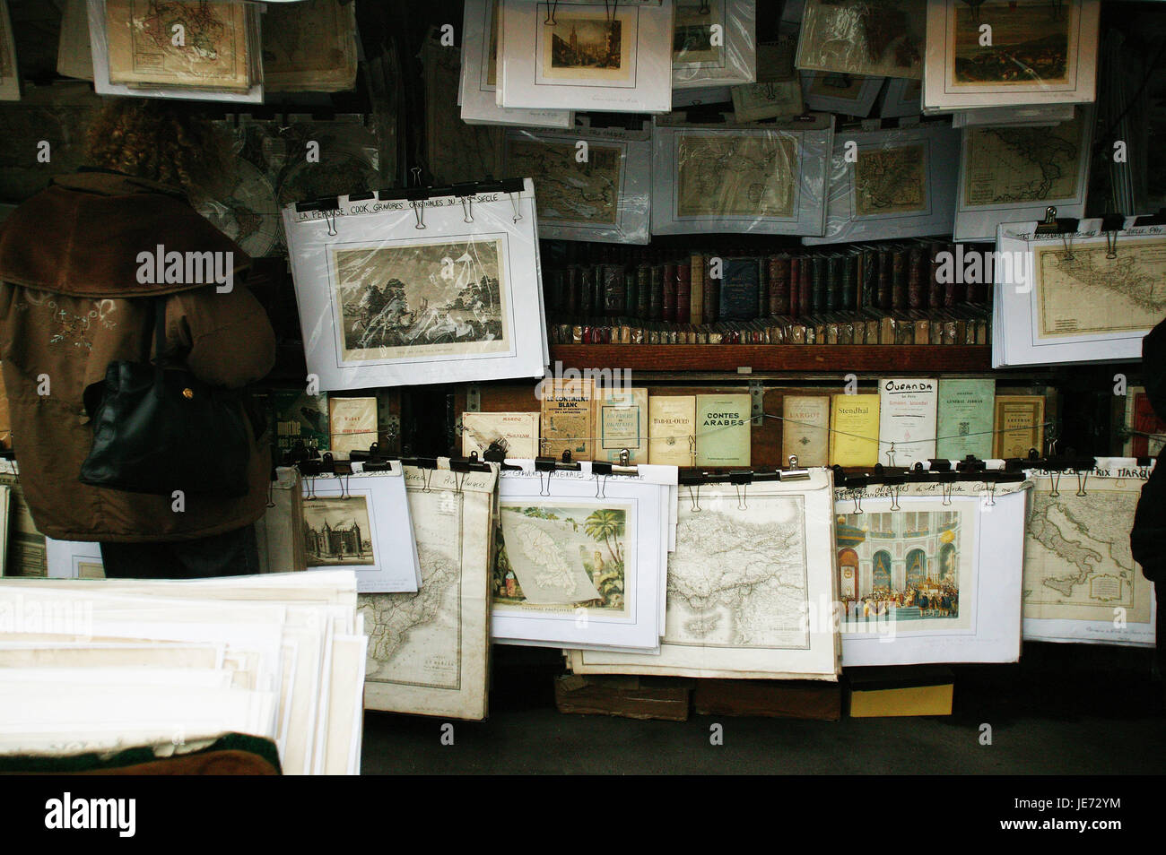 Paris bookshop ile de france hi-res stock photography and images - Alamy