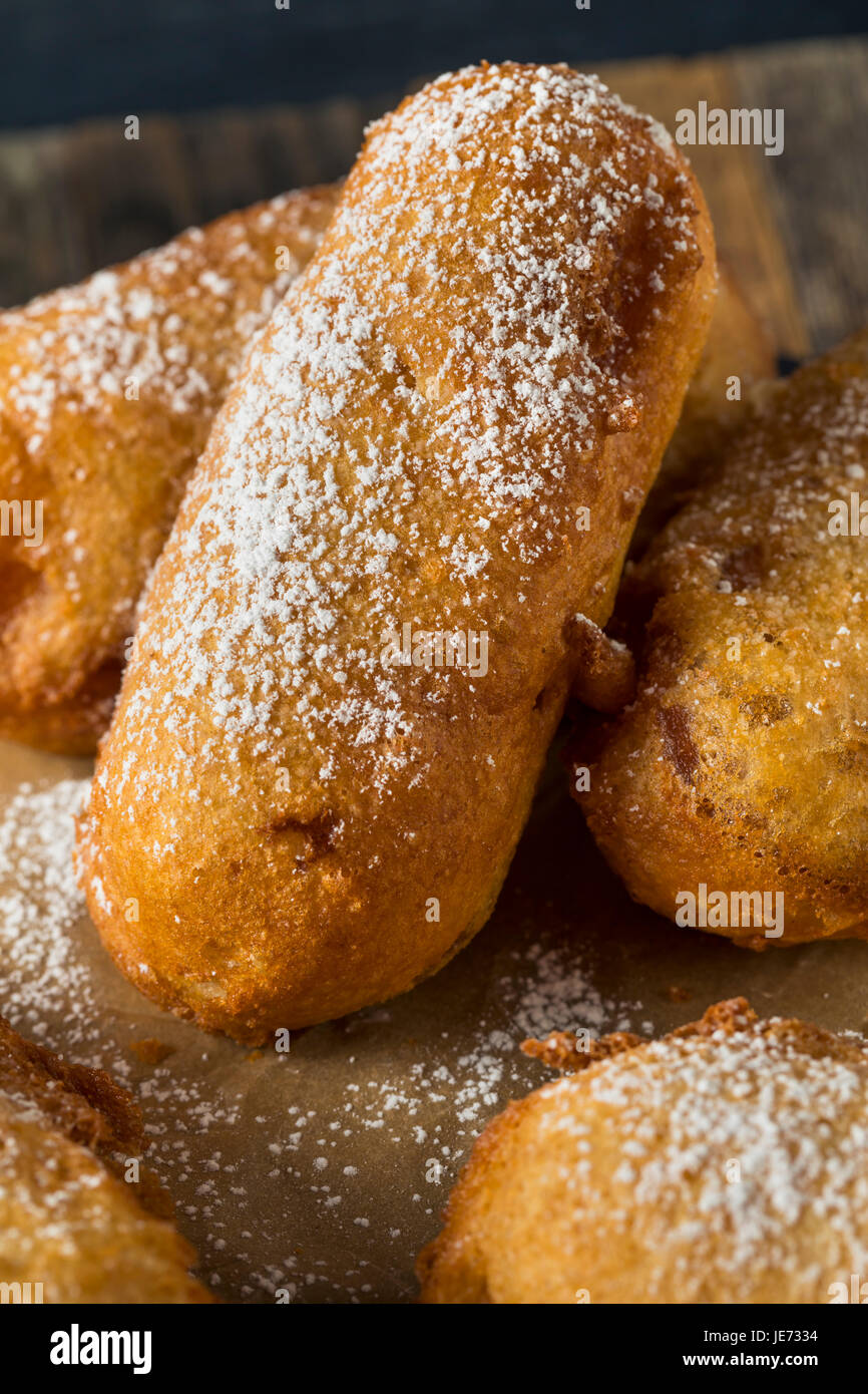 Deep fried cake hi-res stock photography and images - Alamy