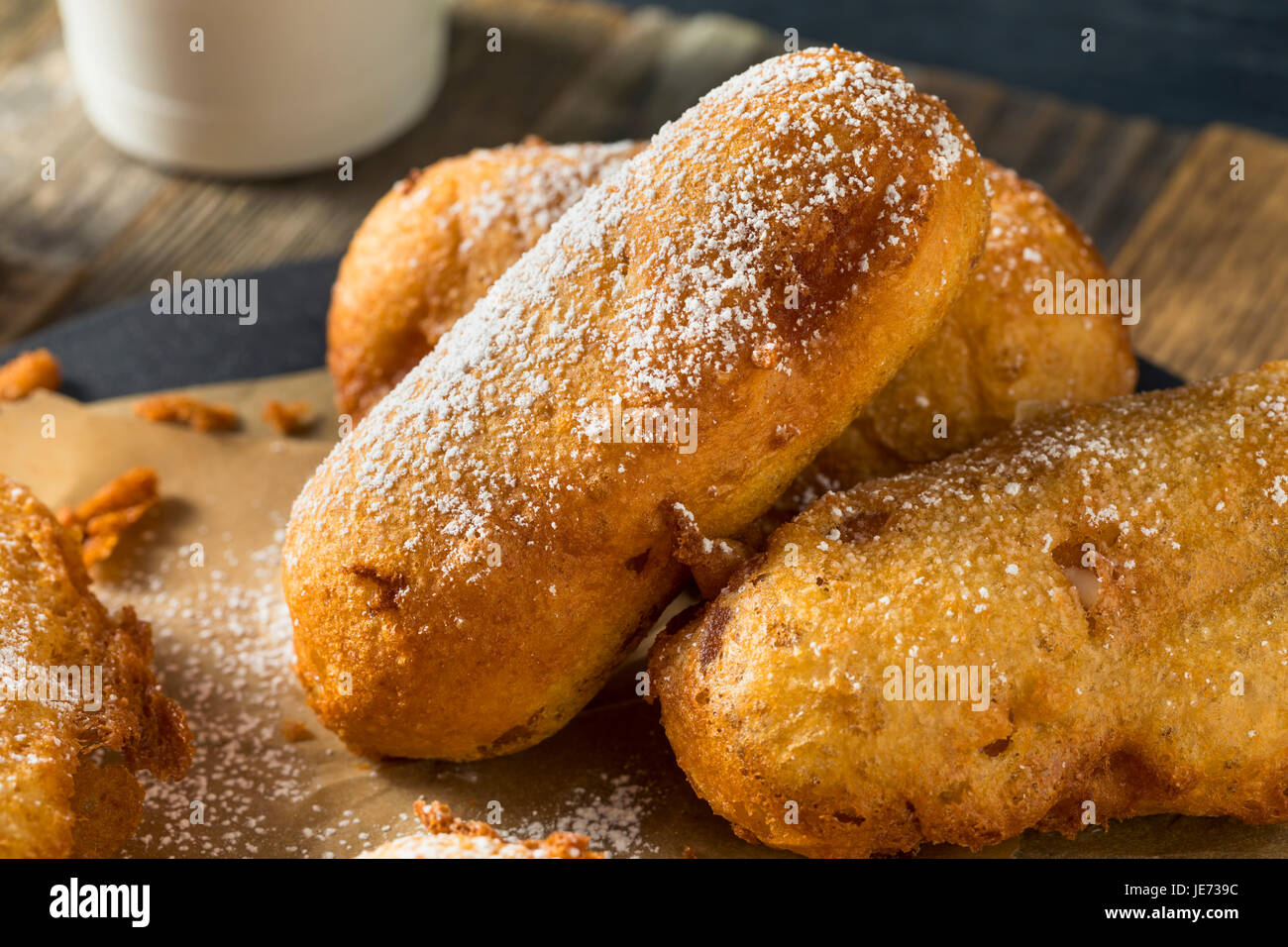 Deep fried cake hi-res stock photography and images - Alamy