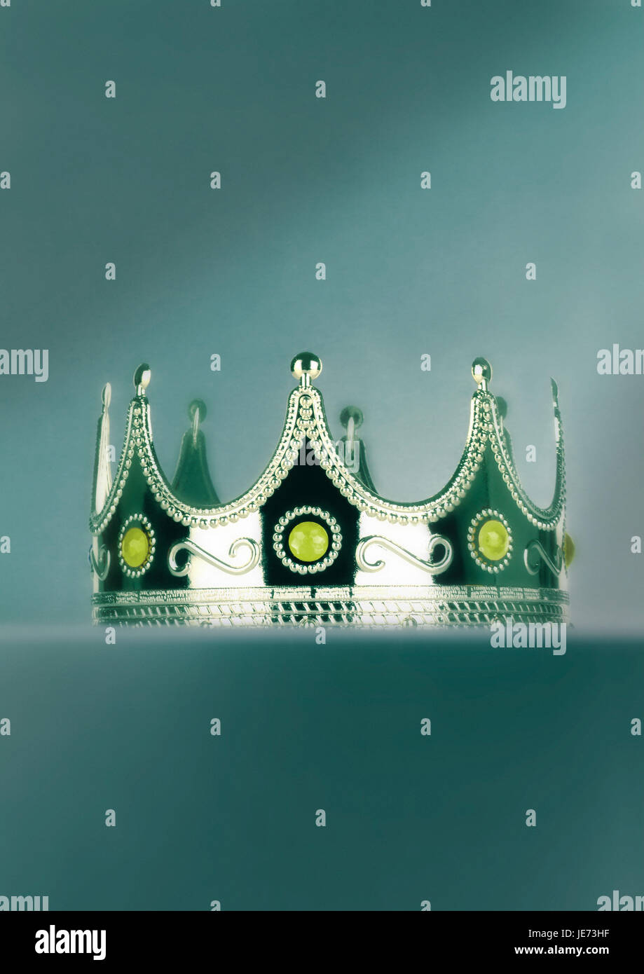 Win crown hi-res stock photography and images - Alamy