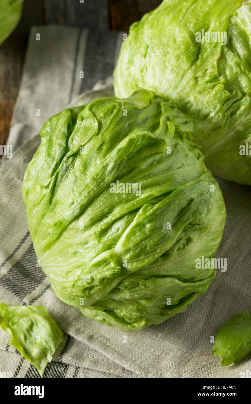 Round lettuce hi-res stock photography and images - Alamy